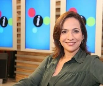 Carisma de Maria Beltrão faz a diferença no "Estúdio i"