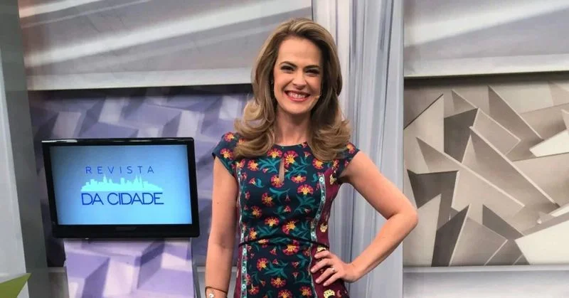 Regiane Tápias e Pamela Domingues são as novas apresentadoras do ...