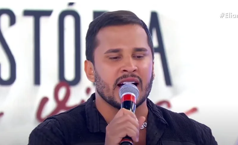 SBT testa Lucas Guimarães como apresentador de programa de temporada