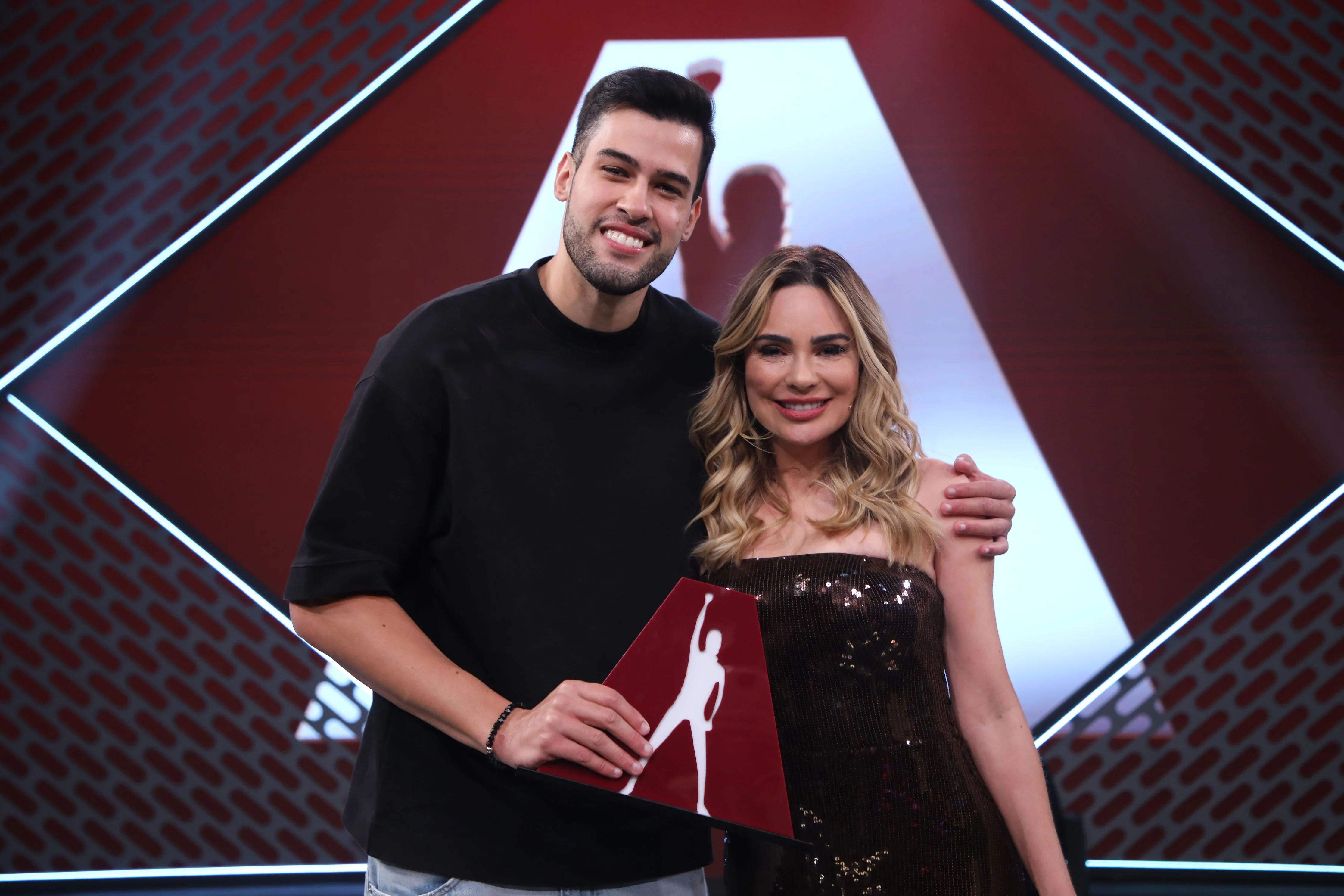 Kaio Perroni revela segredo para levar o prêmio de "A Grande Conquista"