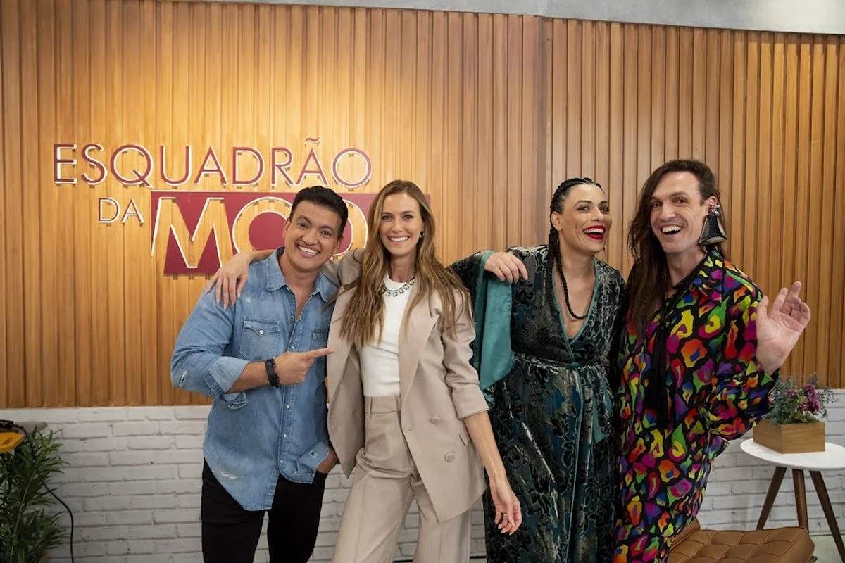 Esquadrão da Moda - Tudo sobre Esquadrão da Moda - O Planeta TV