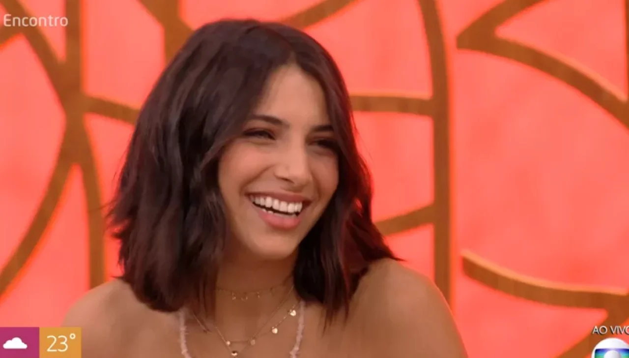 Triângulo amoroso marca retorno de Rayssa Bratillieri às novelas