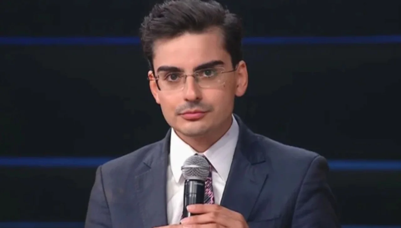 Record integra Dudu Camargo ao jornalismo após vitória em 'A Fazenda 17'